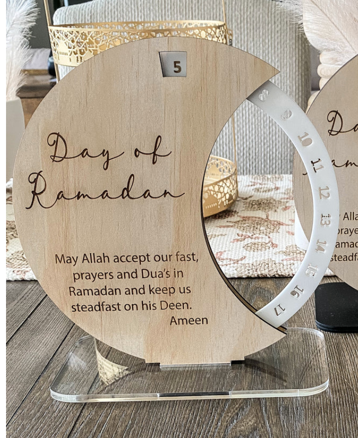 Wood Day of Ramadan Spinning Calendar – SALAM INTERIORS